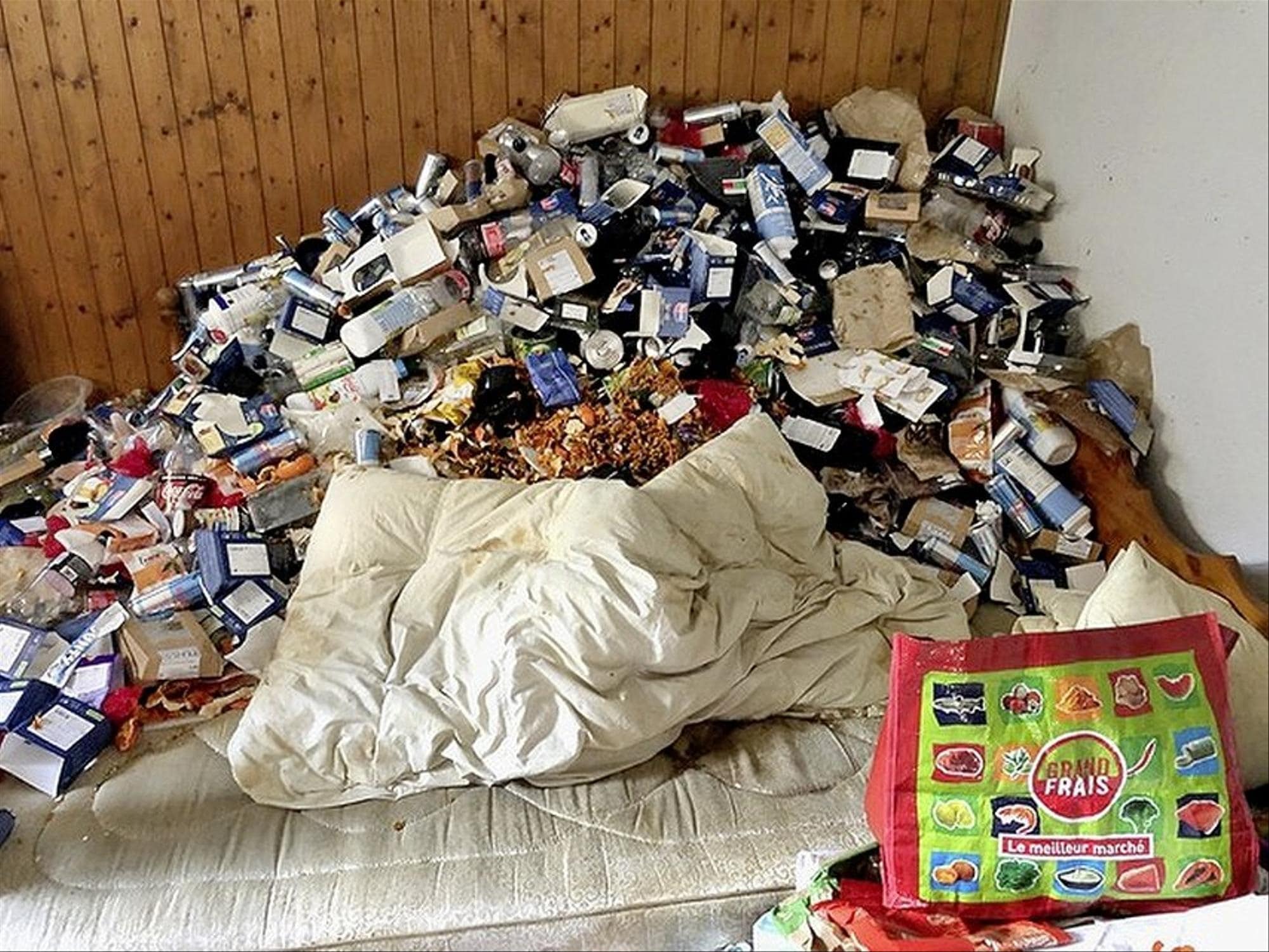 Comment aider une personne atteinte du syndrome de Diogène ? - Francoeur